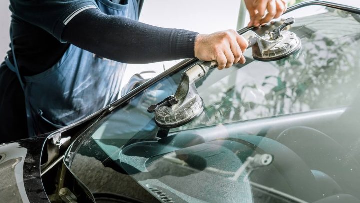 Cuándo se debe cambiar o reparar el parabrisas de tu carro | Freeway